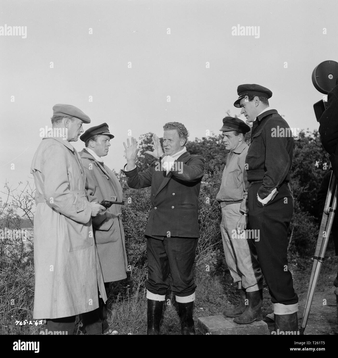 The Ship That Died of Shame (1955) Roland Culver, Richard Attenborough ...