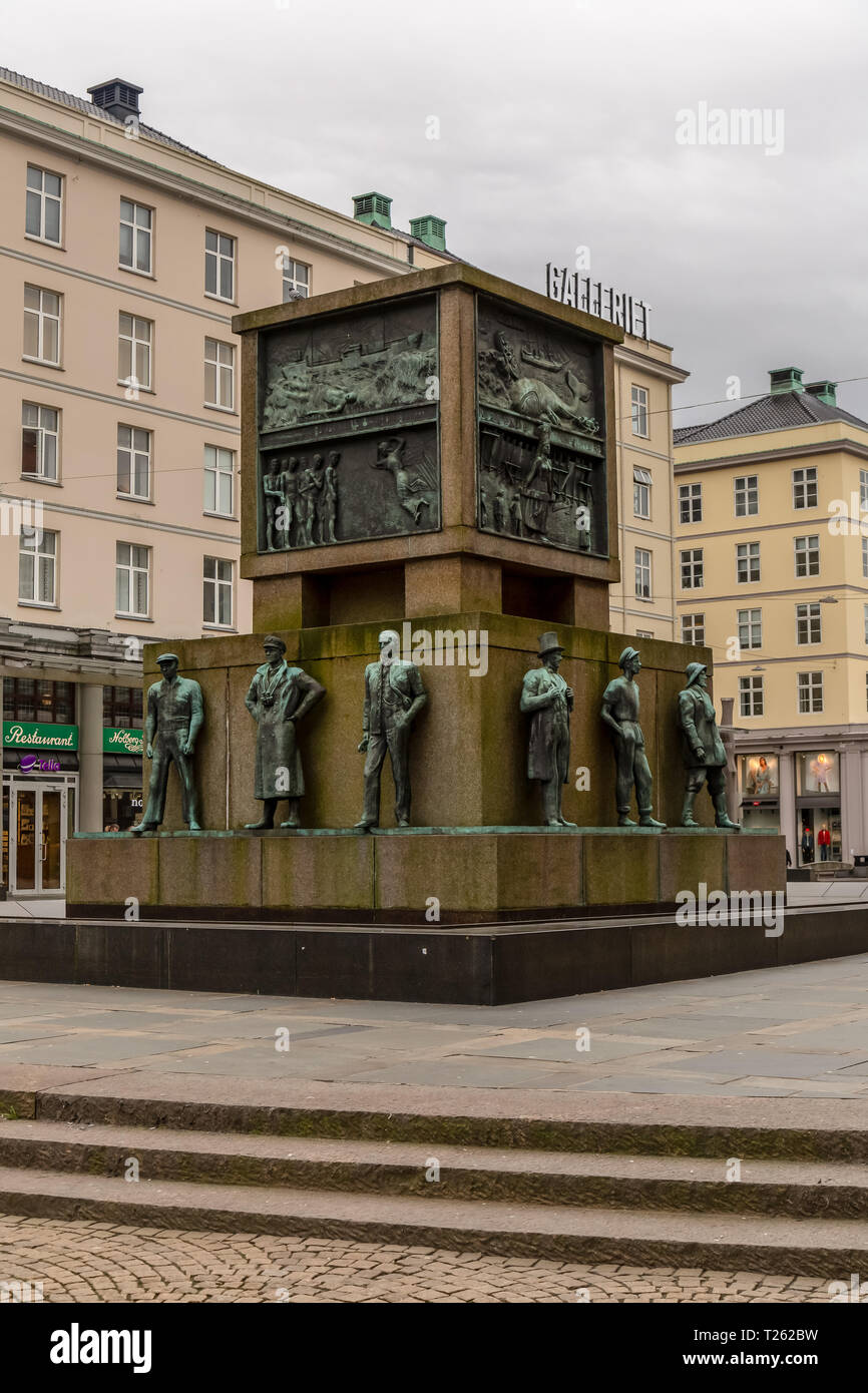 Bergen monument hi-res stock photography and images - Alamy