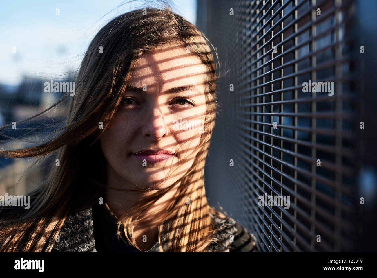 Woman shades hi-res stock photography and images - Alamy