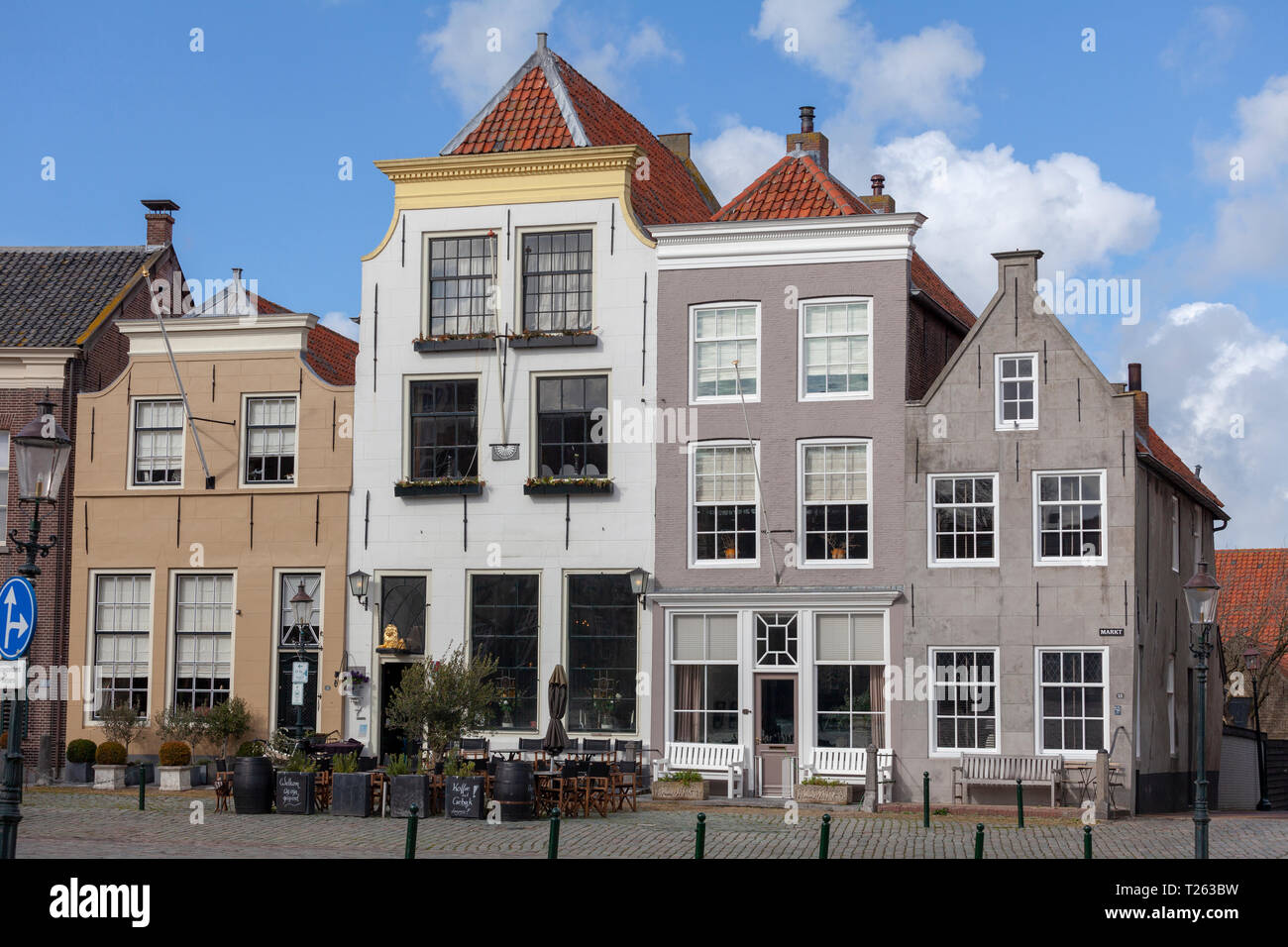 Dutch style houses hi-res stock photography and images - Alamy