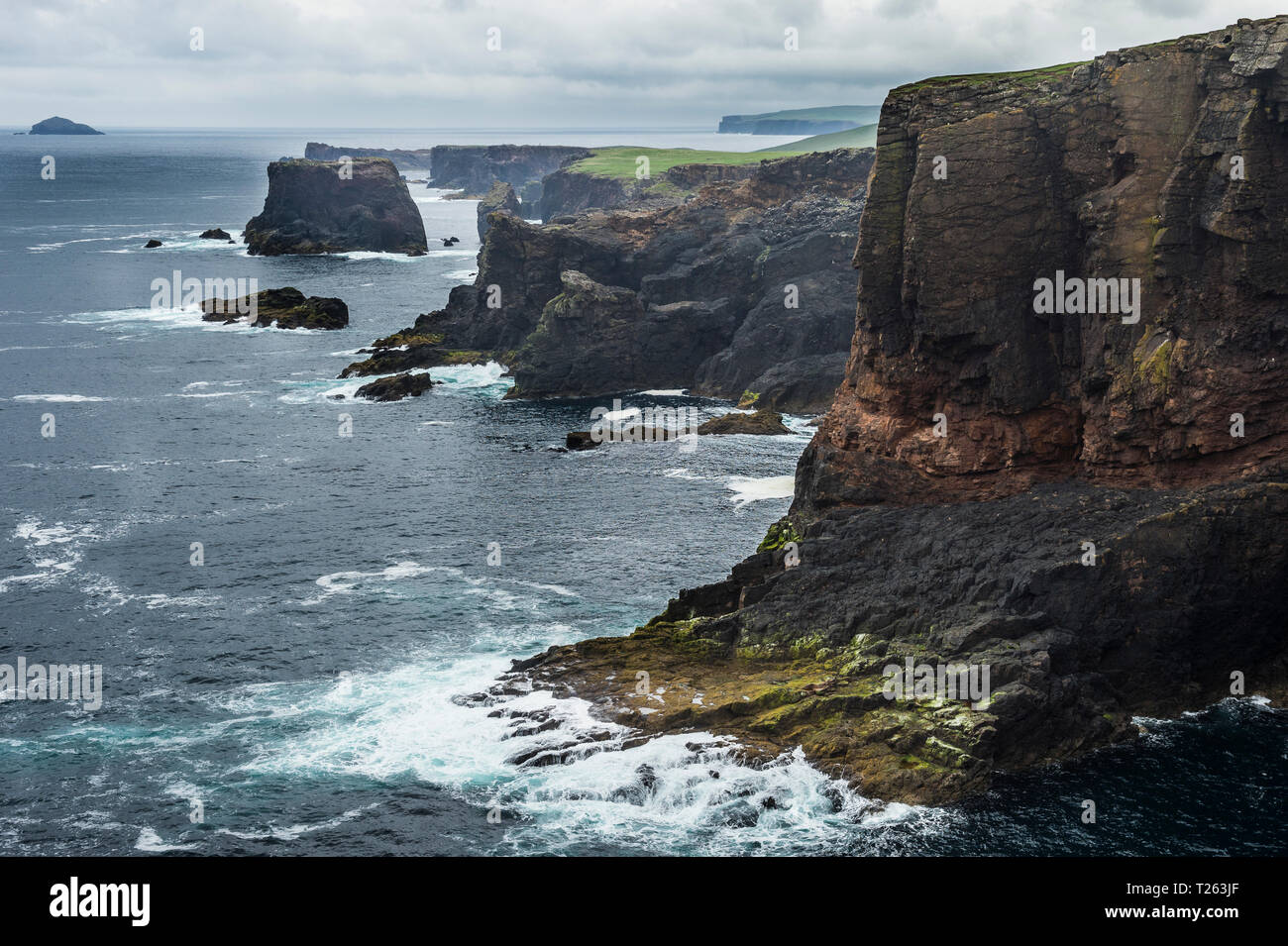 United Kingdom, Scotland, Shetland Islands, cliffs near Esha Ness Stock ...