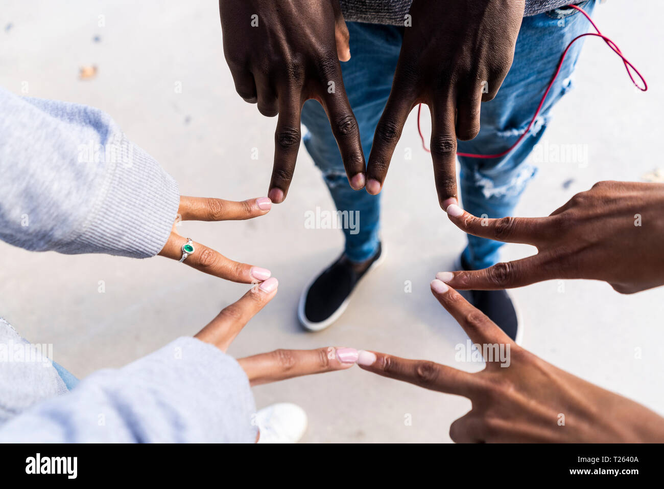 Making shape hi-res stock photography and images - Alamy