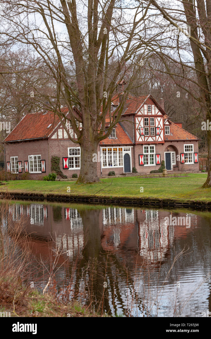Heeze castle hi-res stock photography and images - Alamy