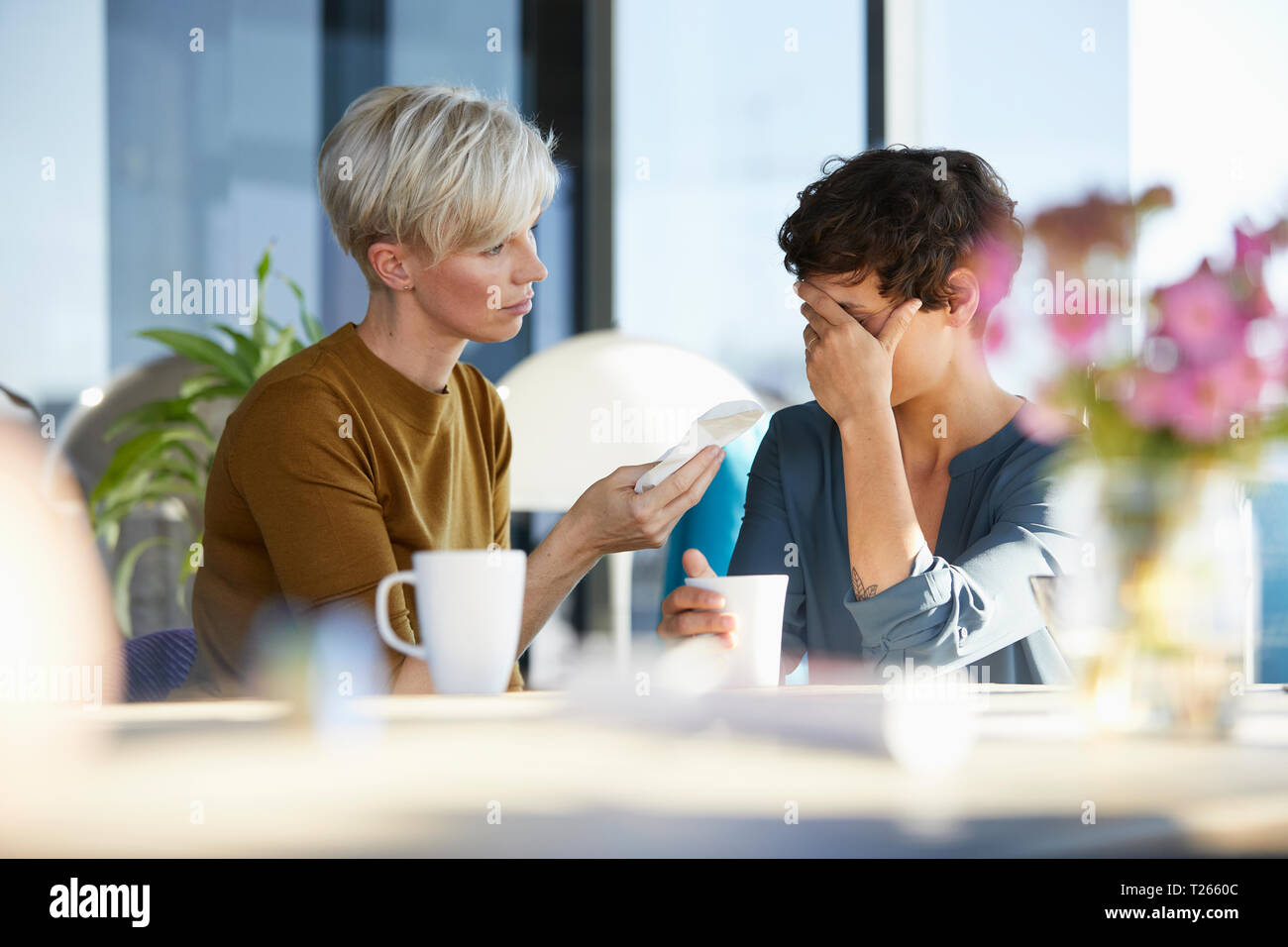 Consoling friend hi-res stock photography and images - Alamy