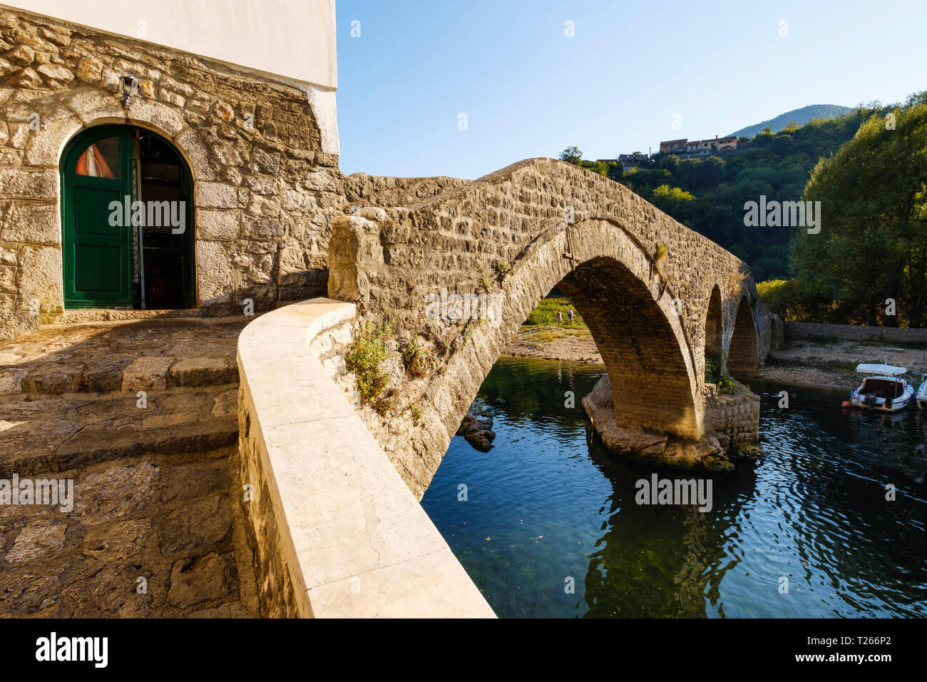 Montenegro, Rijeka Crnojevica, old bridge Stari most, river Crnojevic Stock Photo - Alamy