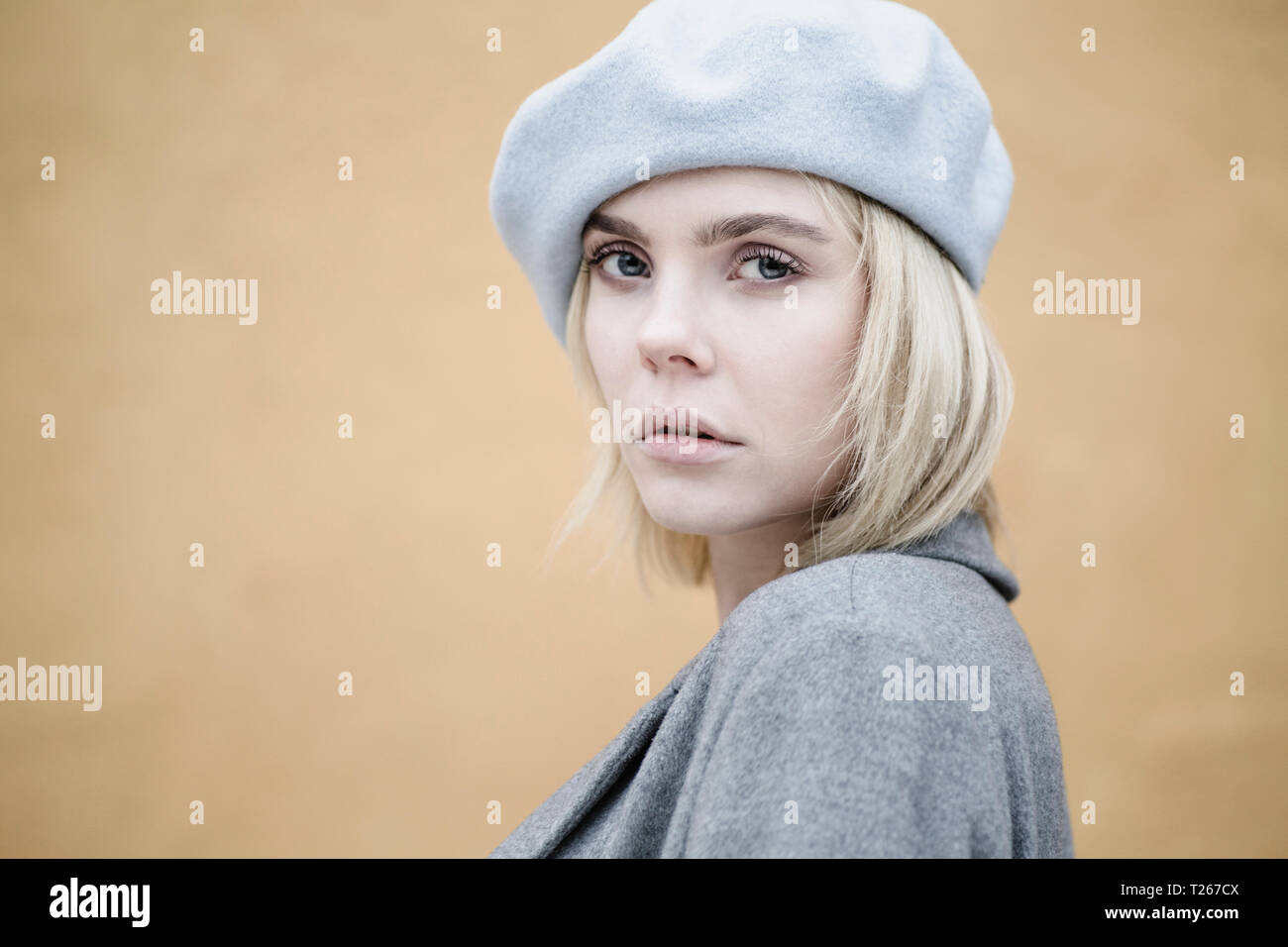 Beret wearing hi-res stock photography and images - Alamy