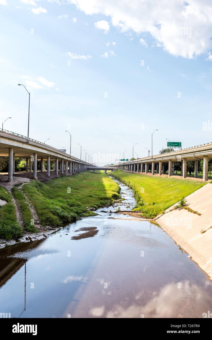 Man made canal hi-res stock photography and images - Alamy