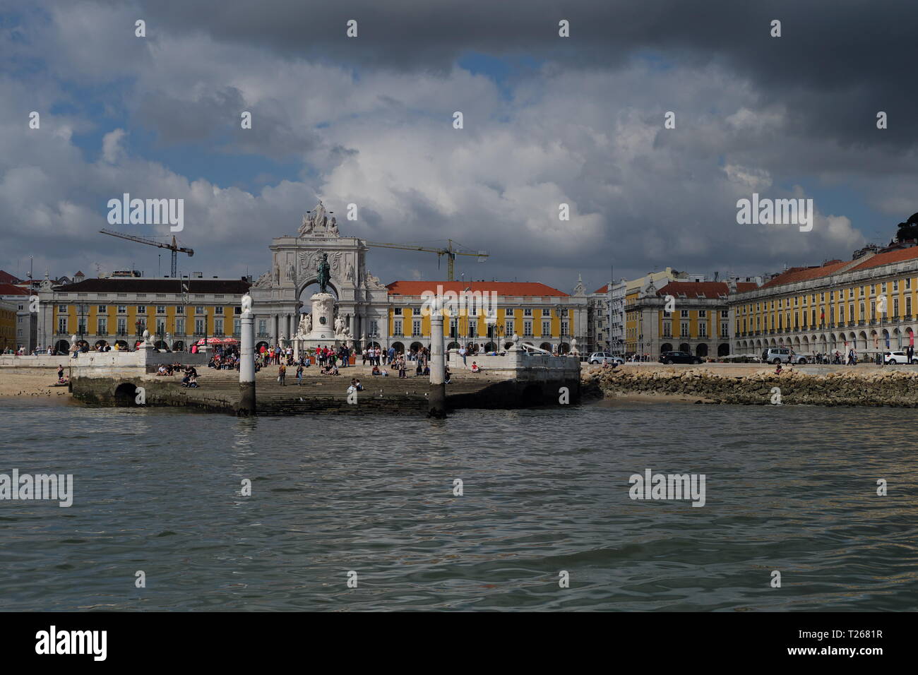 Praça do Comércio view from the River Tejo Stock Photo - Alamy