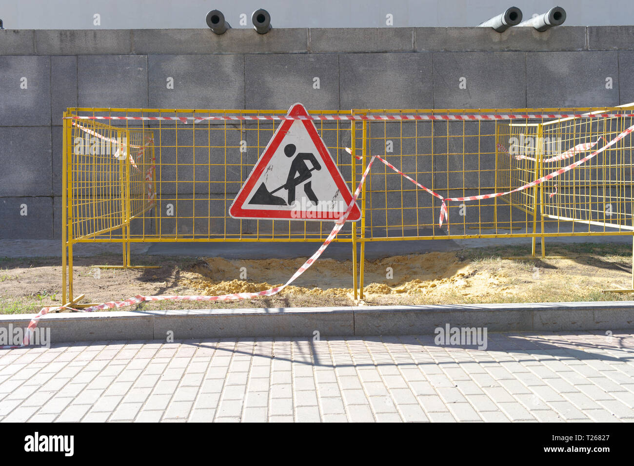 road works sign Stock Photo - Alamy