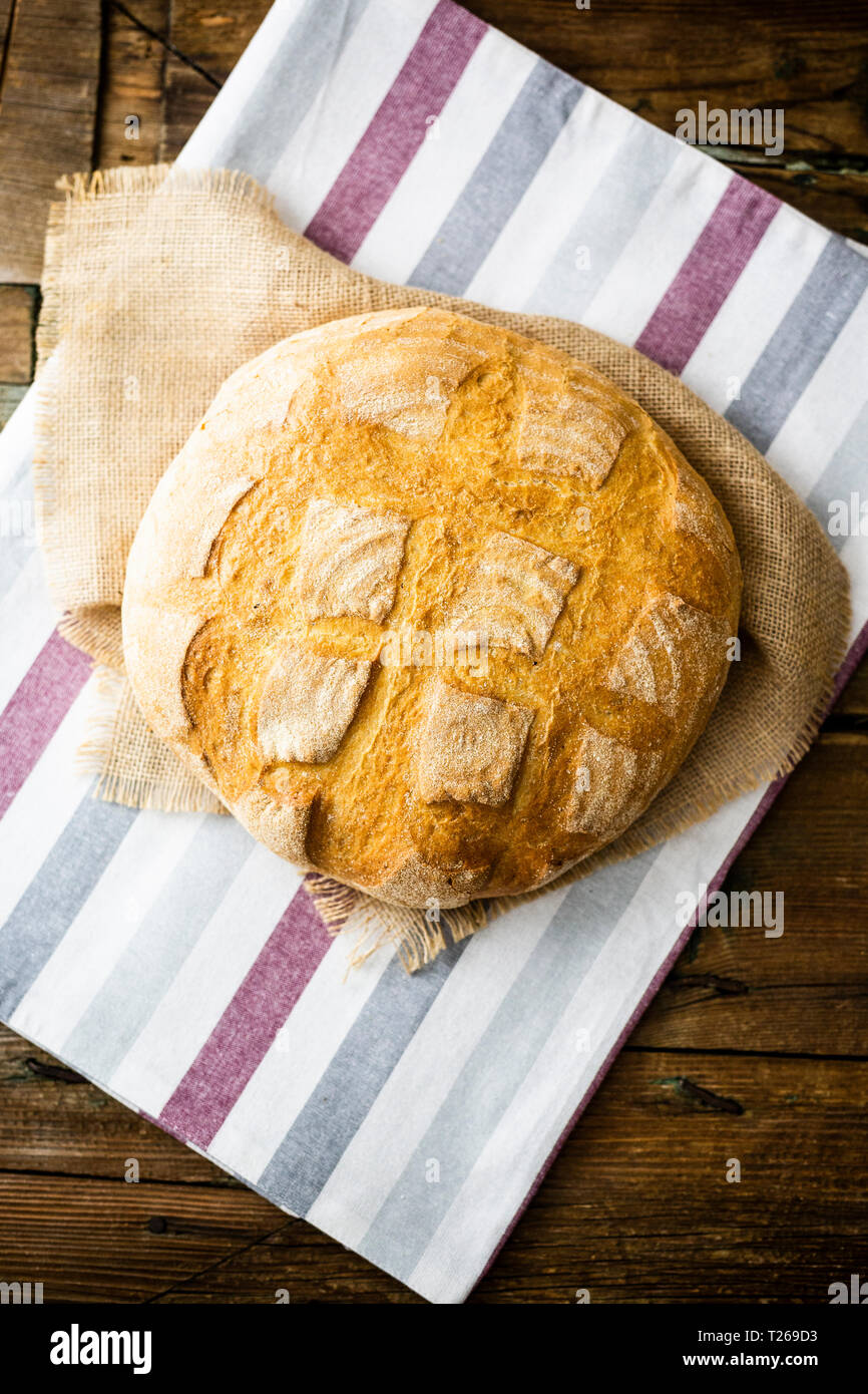 Pagnotta hi-res stock photography and images - Alamy