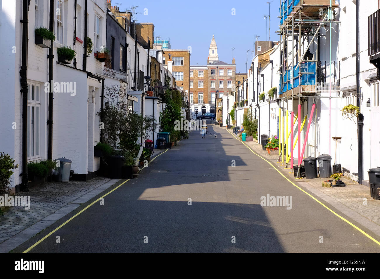 Gloucester Place Mews London W1 UK Stock Photo - Alamy