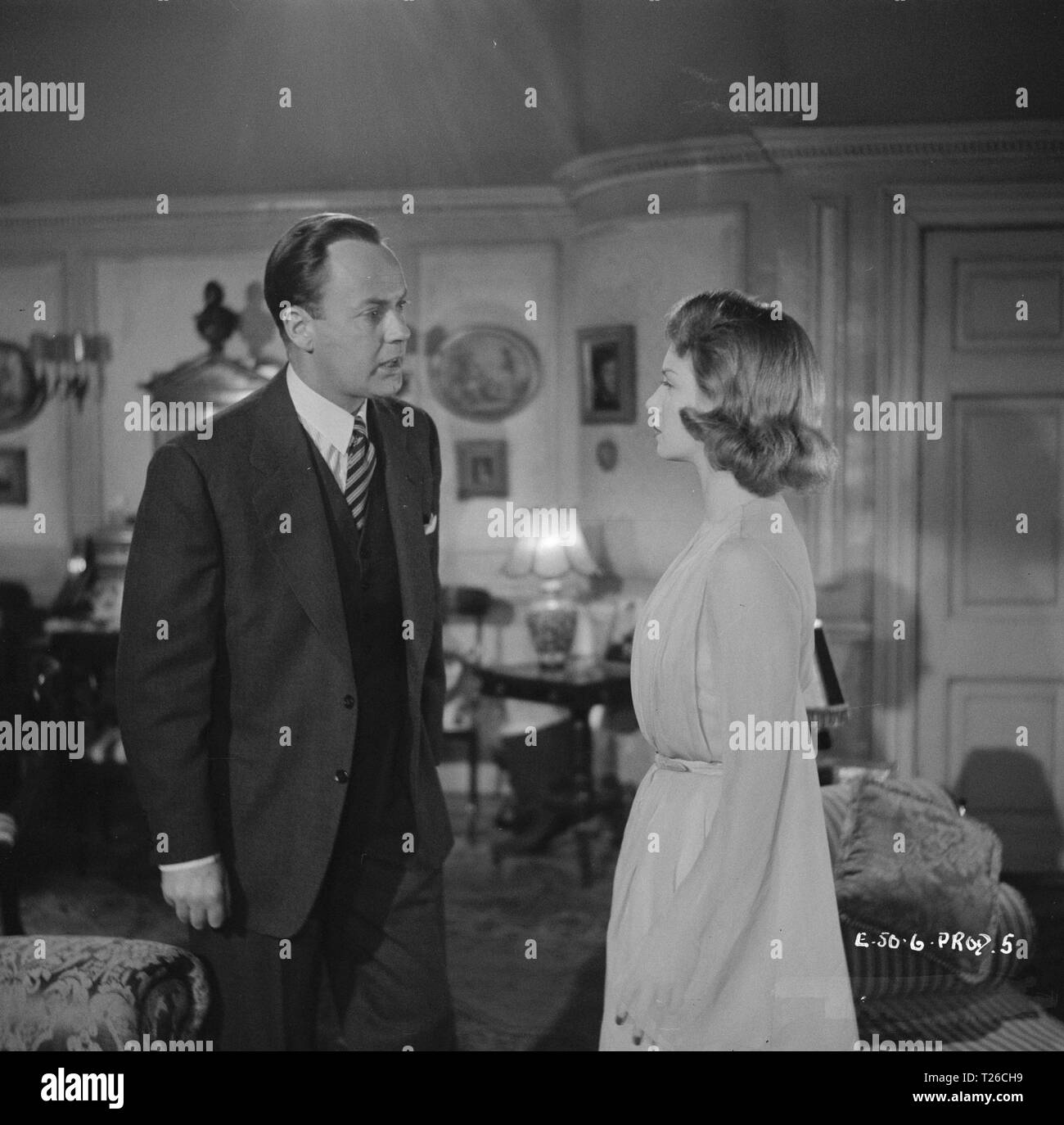 Young Wives Tale (1951) Derek Farr, Joan Greenwood, Date: 1951 Stock ...