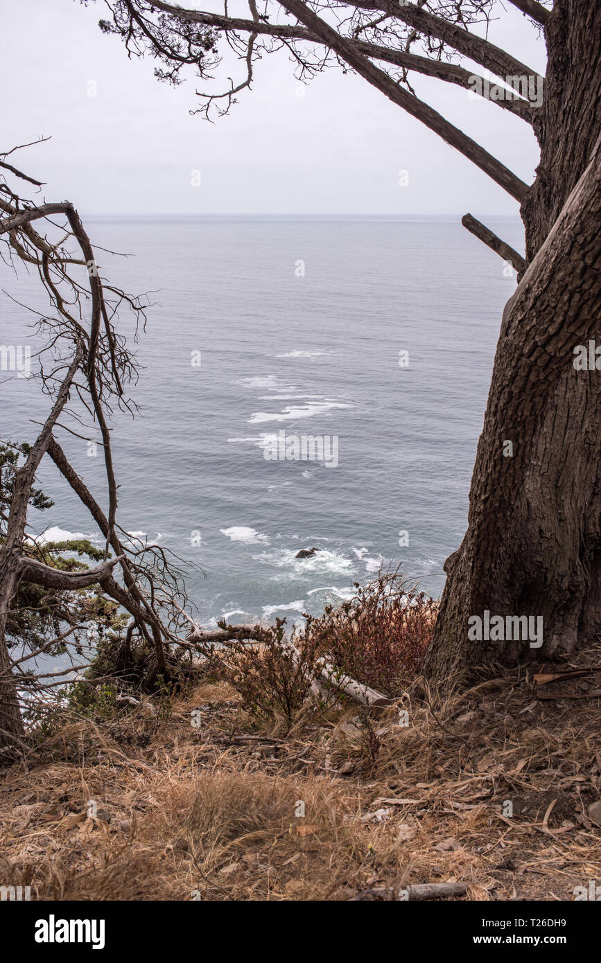 Ragged mountain resort hi-res stock photography and images - Alamy