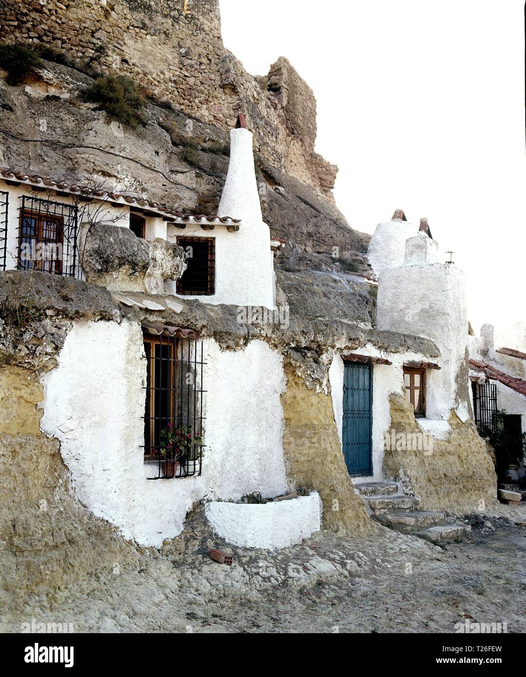 El castillo spain cave hi-res stock photography and images - Alamy