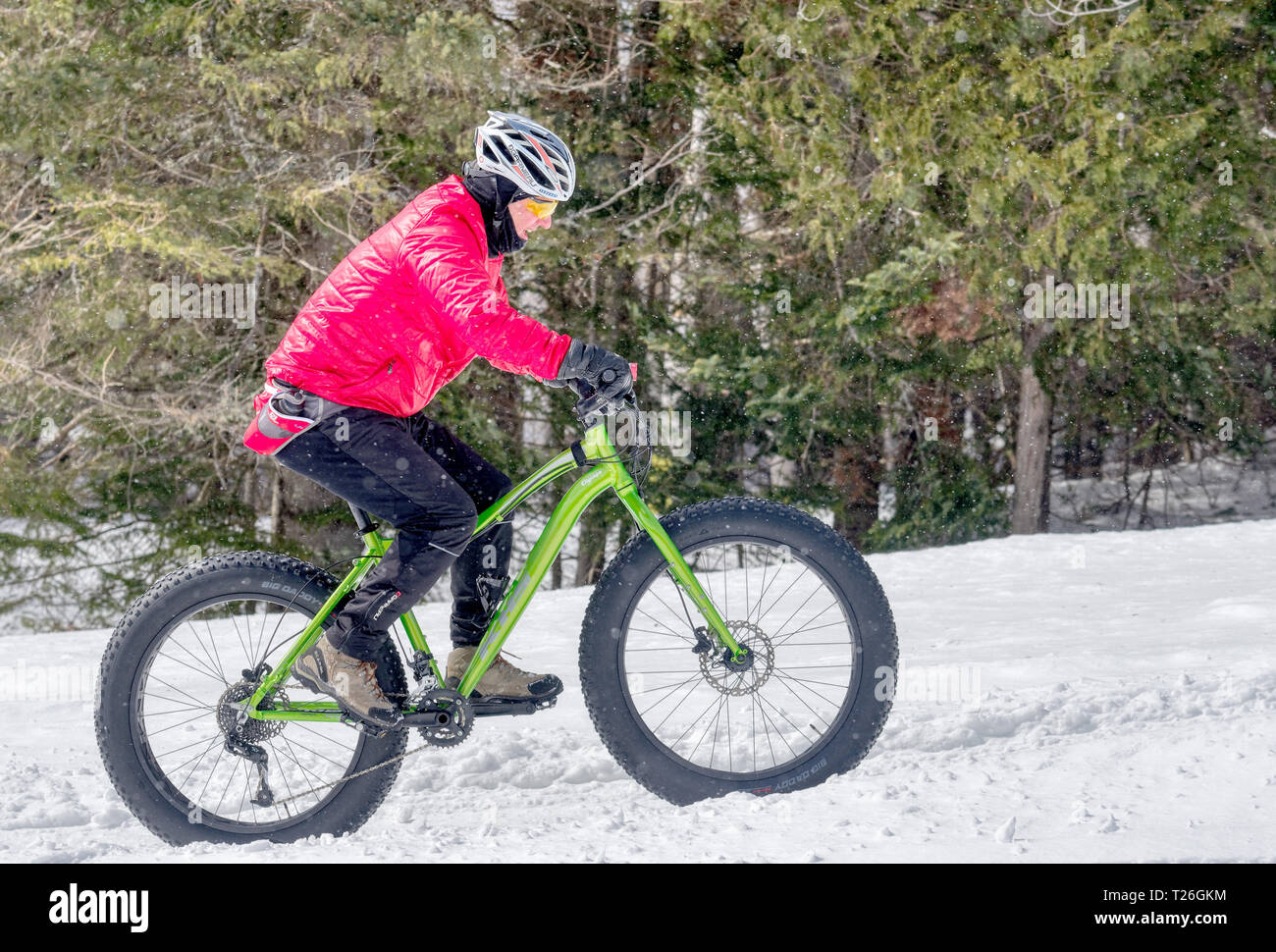 Fatbike fatbiking hi-res stock photography and images - Alamy