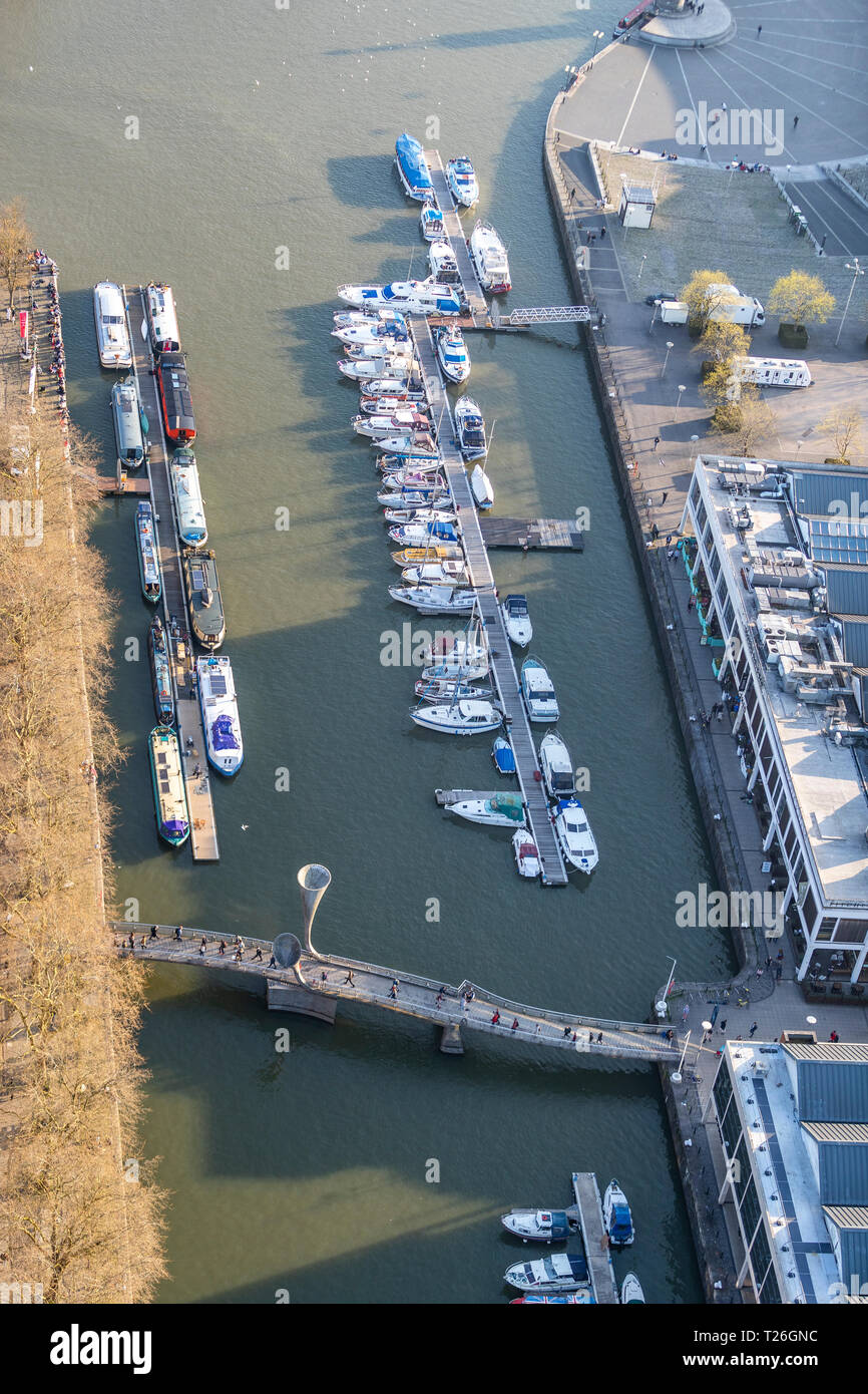Pero's Bridge, a pedestrian bascule bridge, harbourside, Bristol UK ...