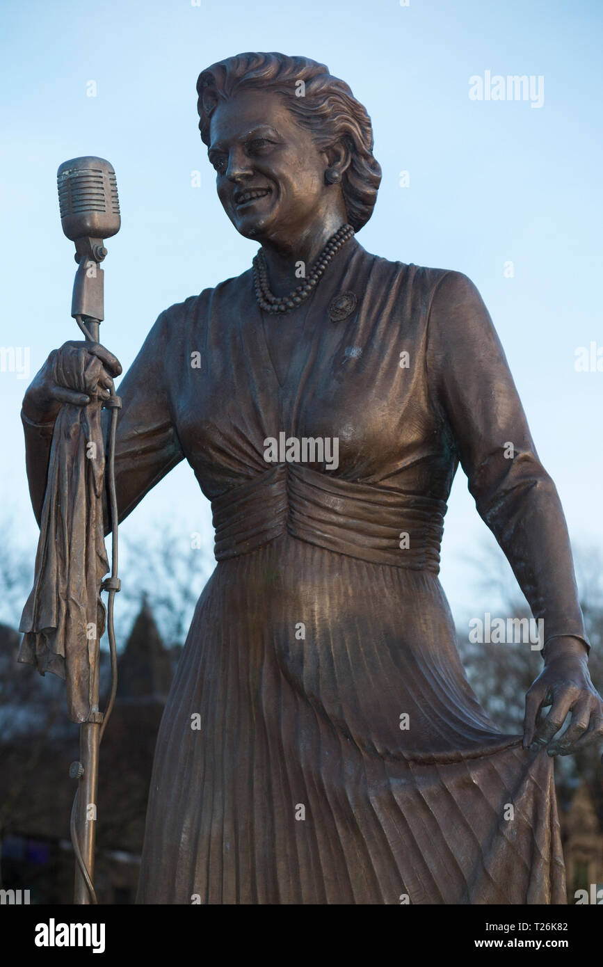 Statue of Dame Gracie Fields, DBE in her home town of Rochdale, by ...