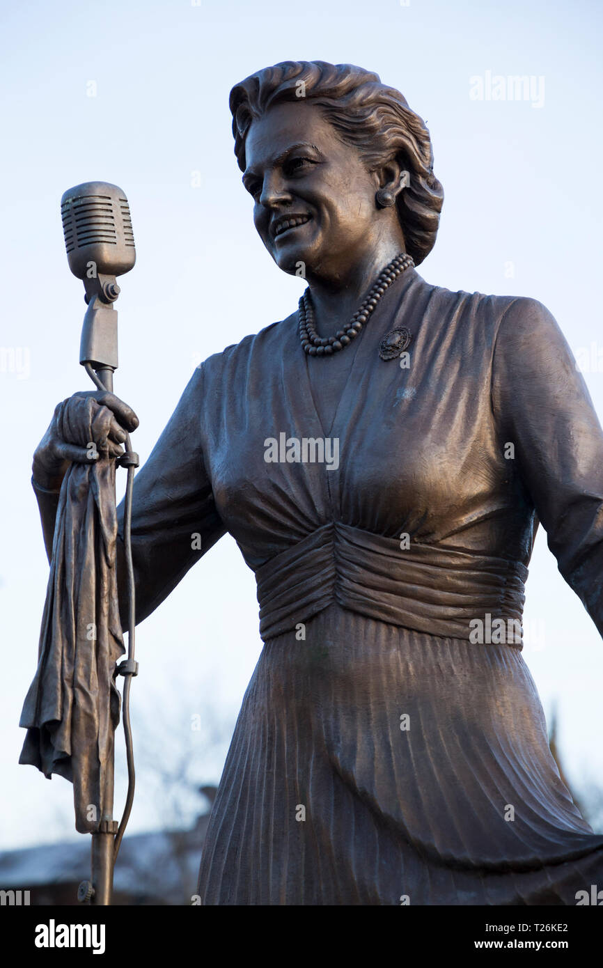 Sean Hedges Quinn High Resolution Stock Photography and Images - Alamy