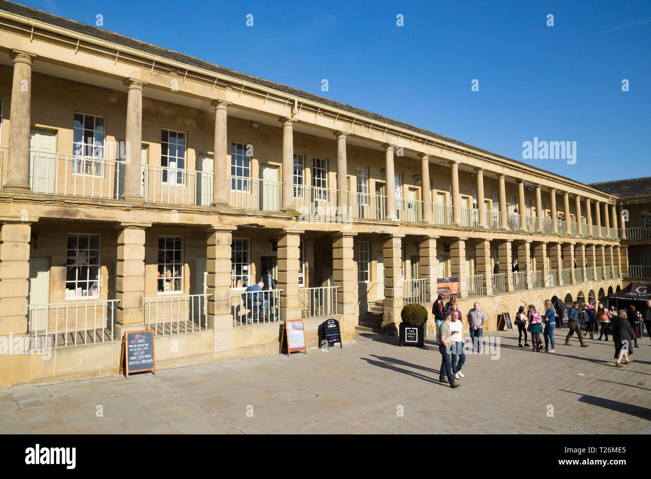 Colonnade / colonnades / balcony / balconies – North Wall – of The ...