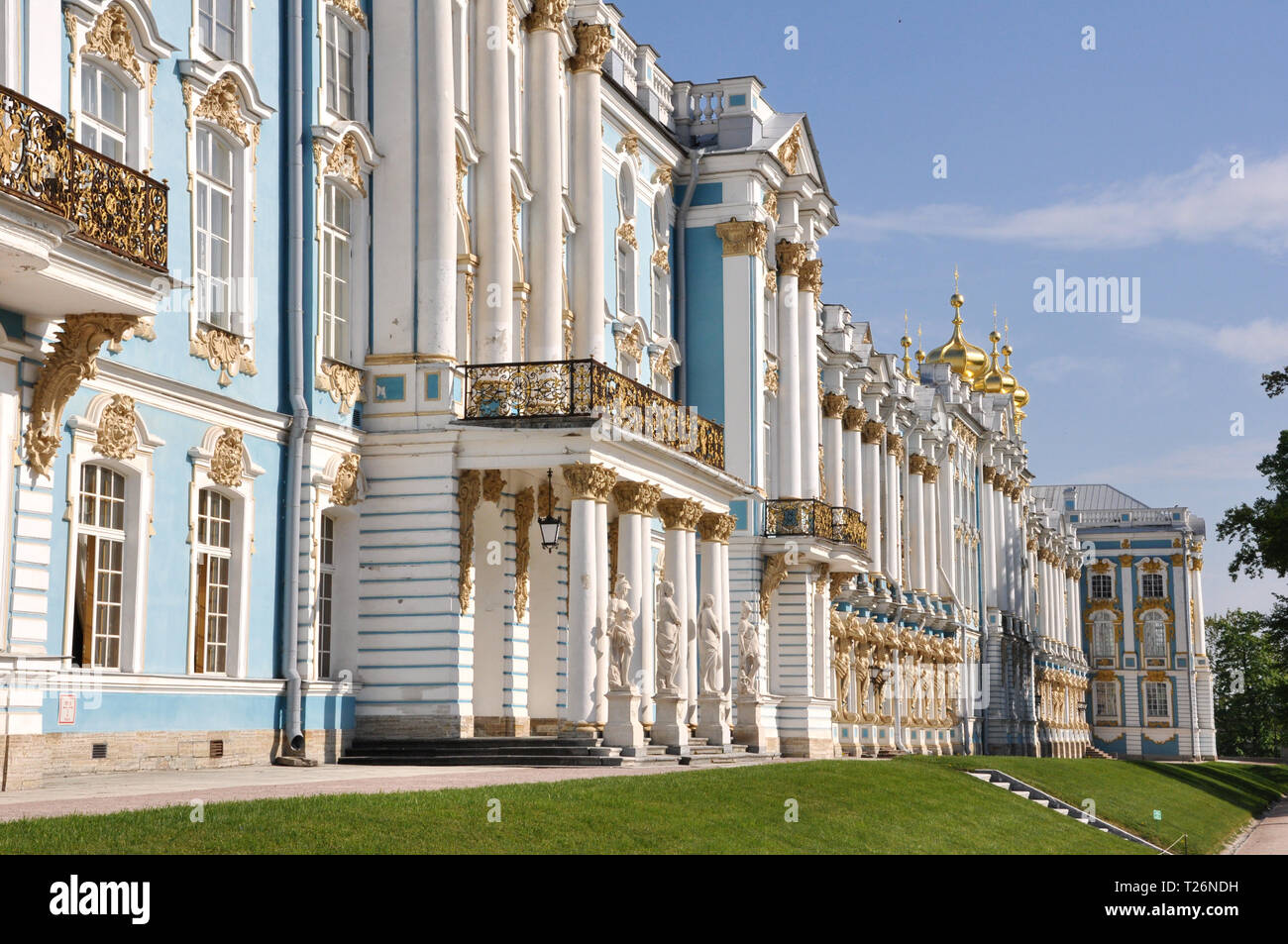 Catherines palace pushkin st hi-res stock photography and images - Alamy