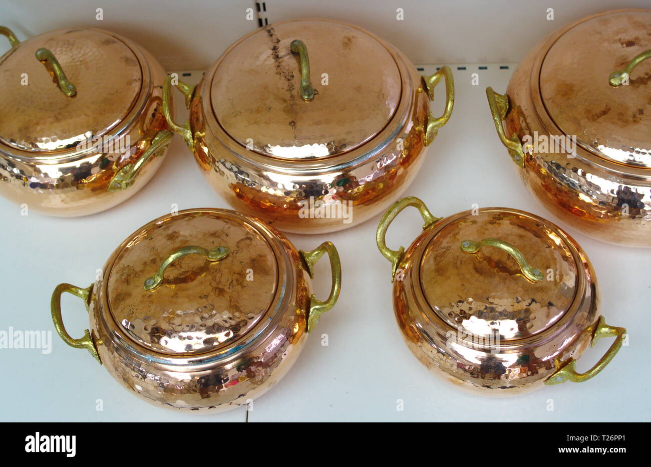 Copper pot polished hi-res stock photography and images - Alamy