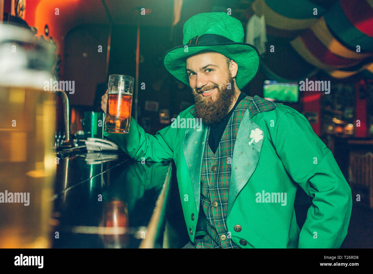 Nice guy bar hi-res stock photography and images - Alamy