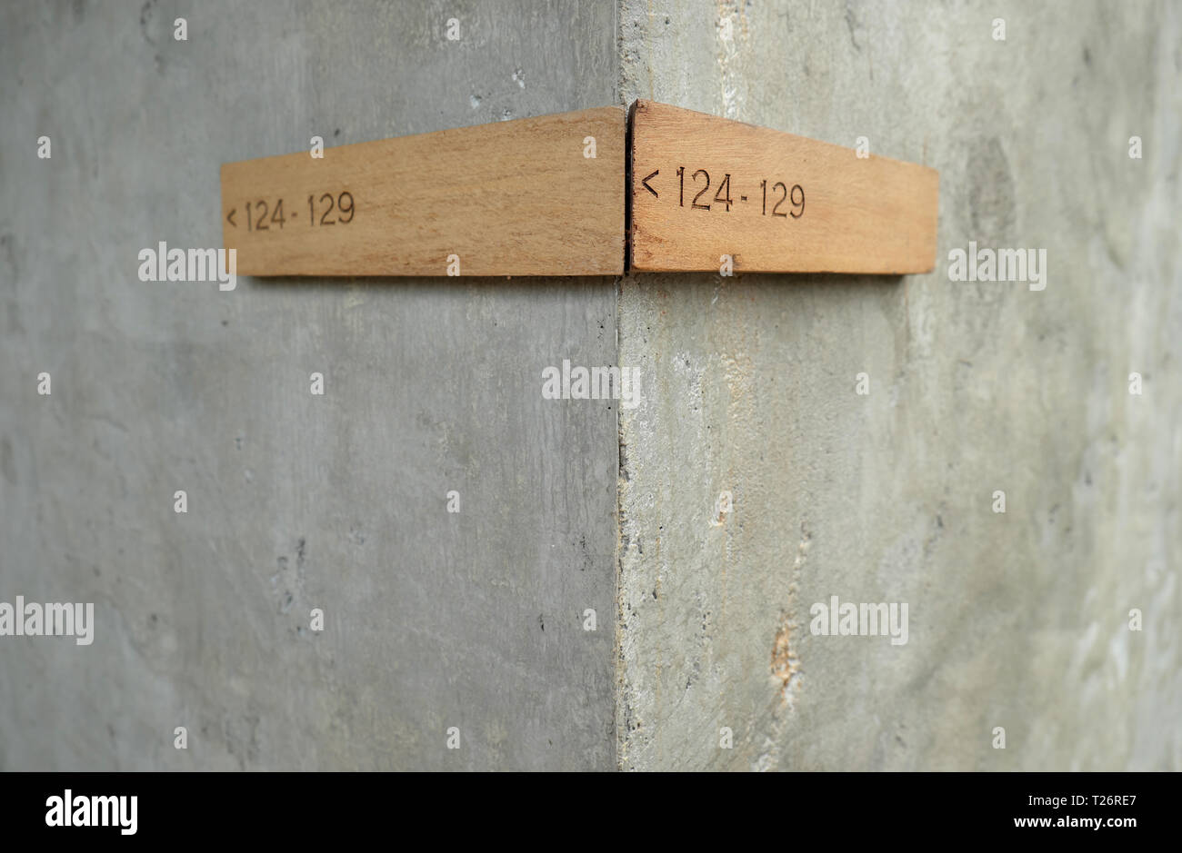 Apartment hallway numbers hi-res stock photography and images - Alamy