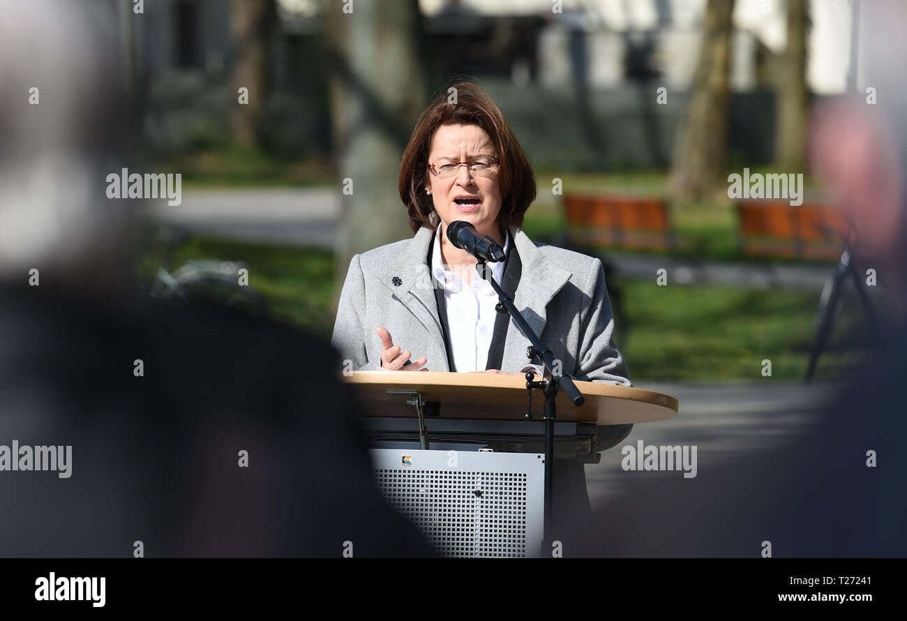 Bremen, Germany. 30th Mar, 2019. Antje Grotheer (SPD), president of the ...