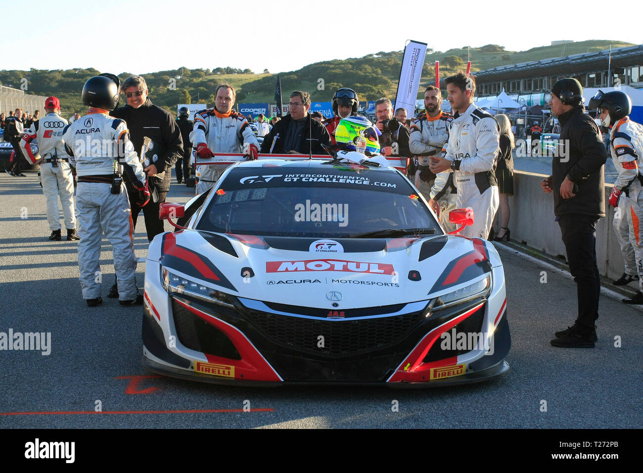 Car push march hi-res stock photography and images - Alamy