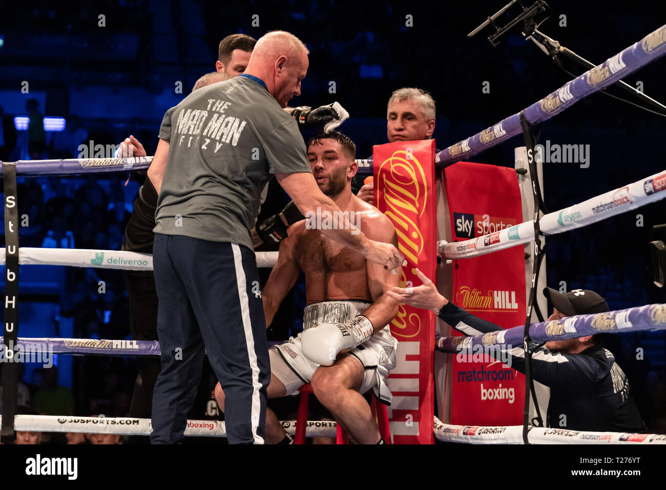 Anthony fowler boxer hi-res stock photography and images - Alamy