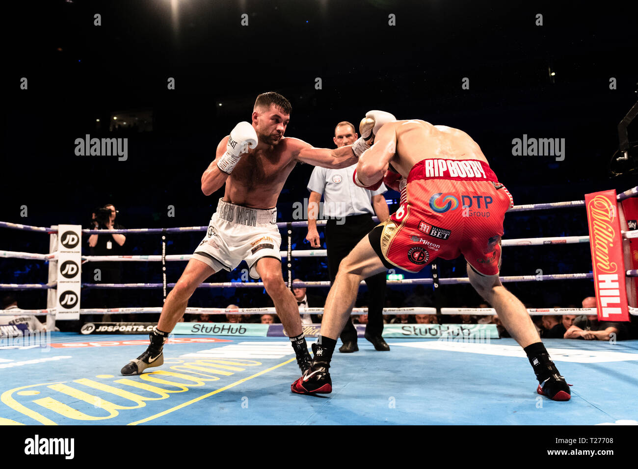 Anthony fowler boxer hi-res stock photography and images - Alamy