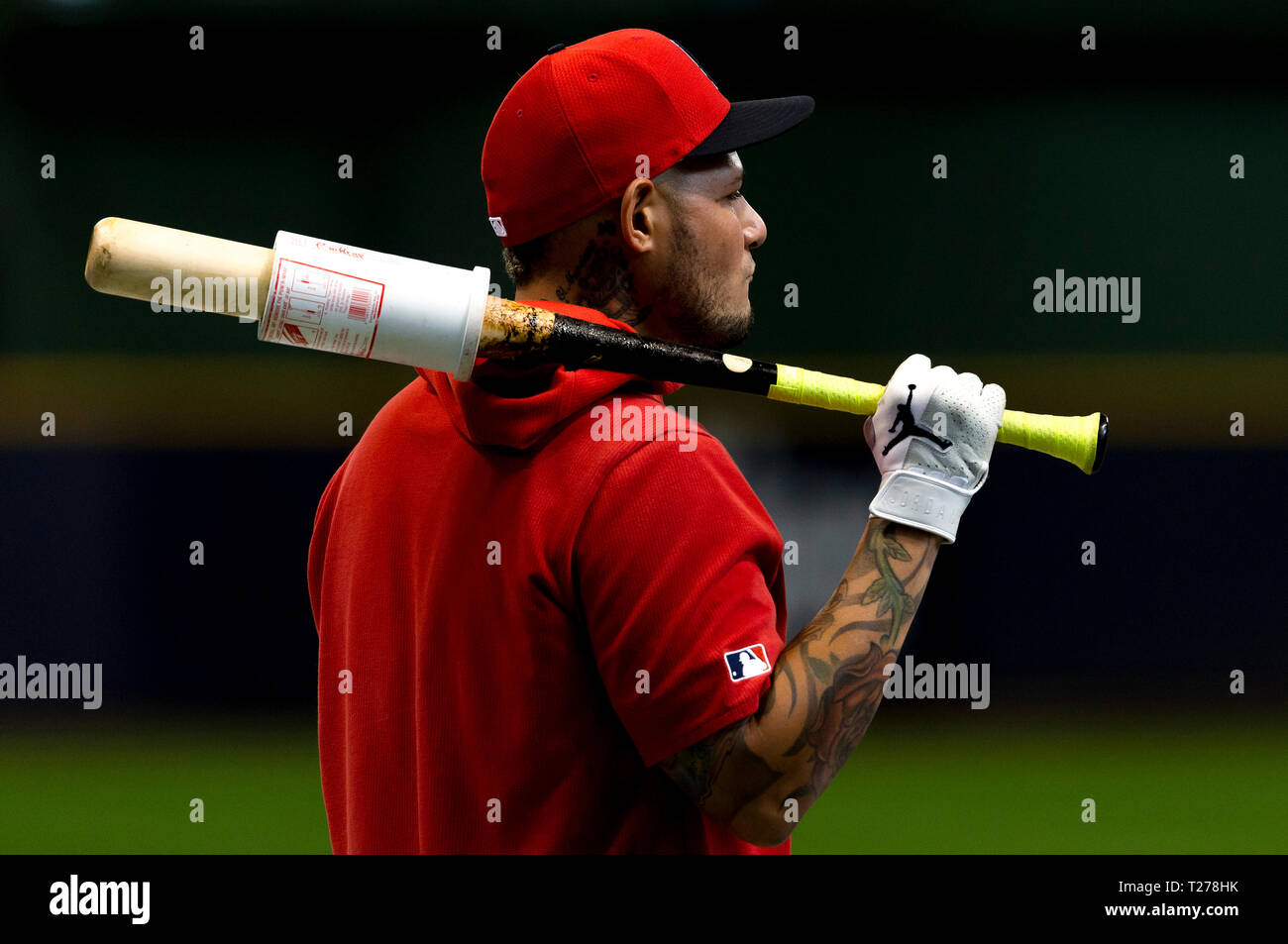 Milwaukee, WI, USA. 30th Mar, 2019. St. Louis Cardinals catcher Yadier ...