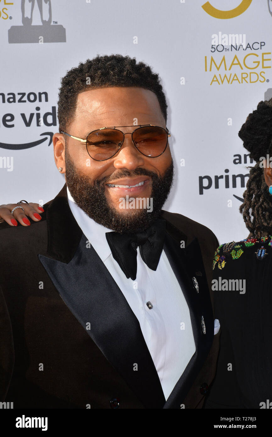 Anthony anderson awards hi-res stock photography and images - Alamy
