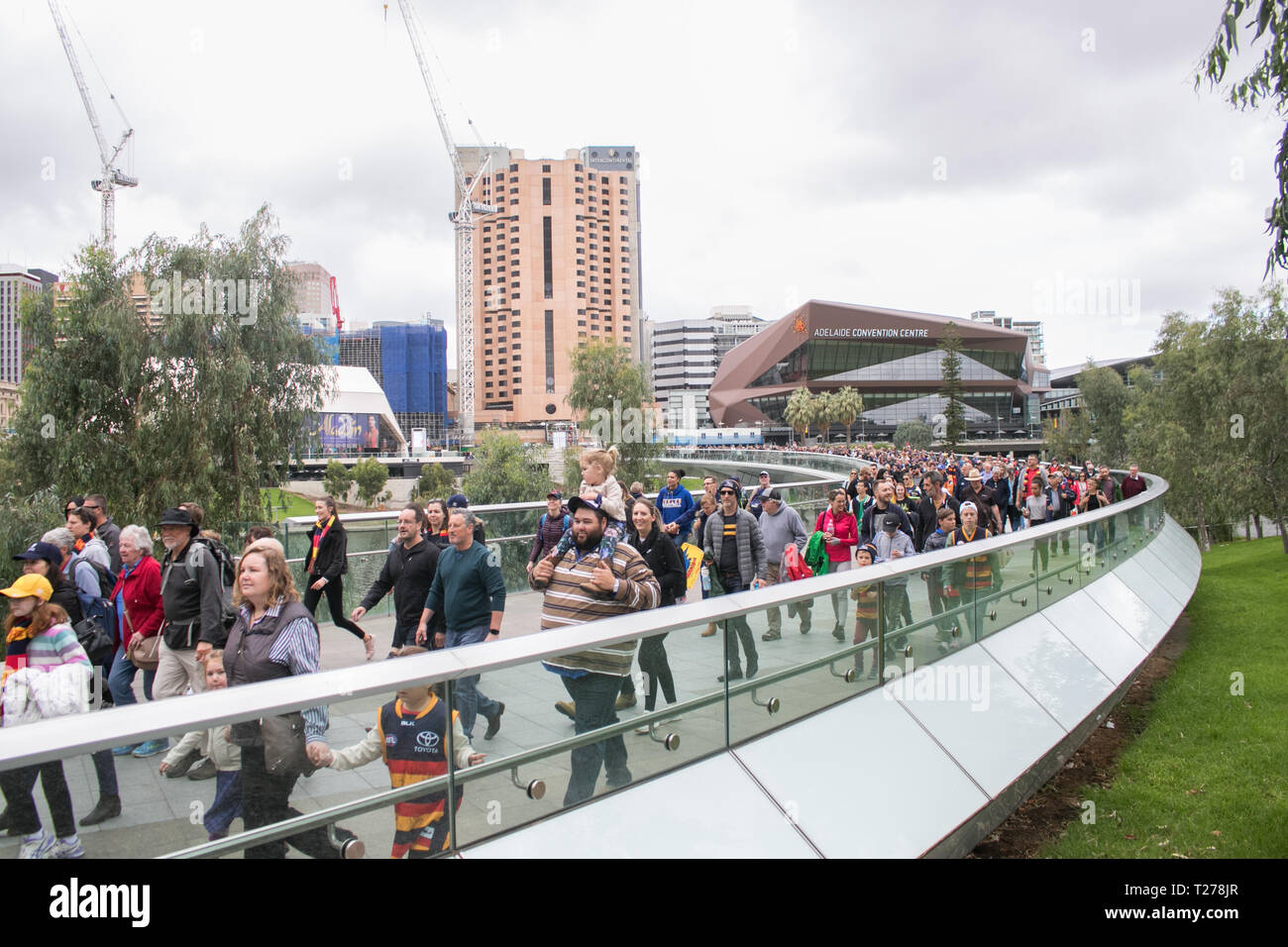 Adelaide Australia 31st March 2019. Fans arrive at the Adelaide Oval ...