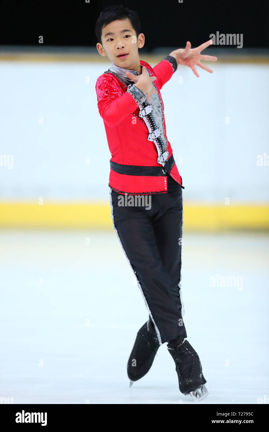 Novice figure skating competition hi-res stock photography and images ...