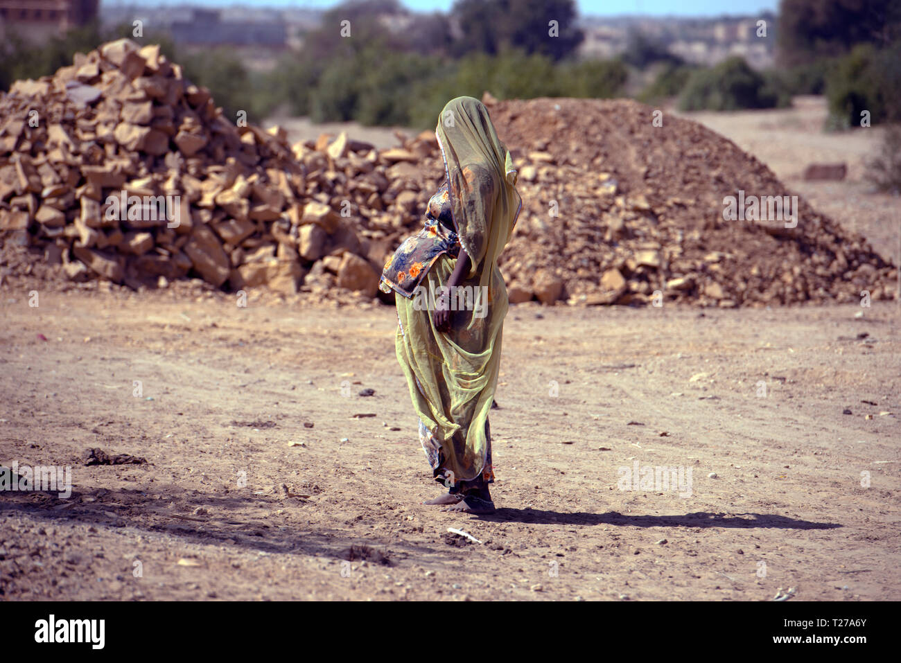 Bhil woman hi-res stock photography and images - Alamy