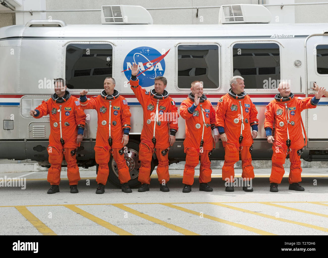 Space shuttle launch spectators hi-res stock photography and images - Alamy