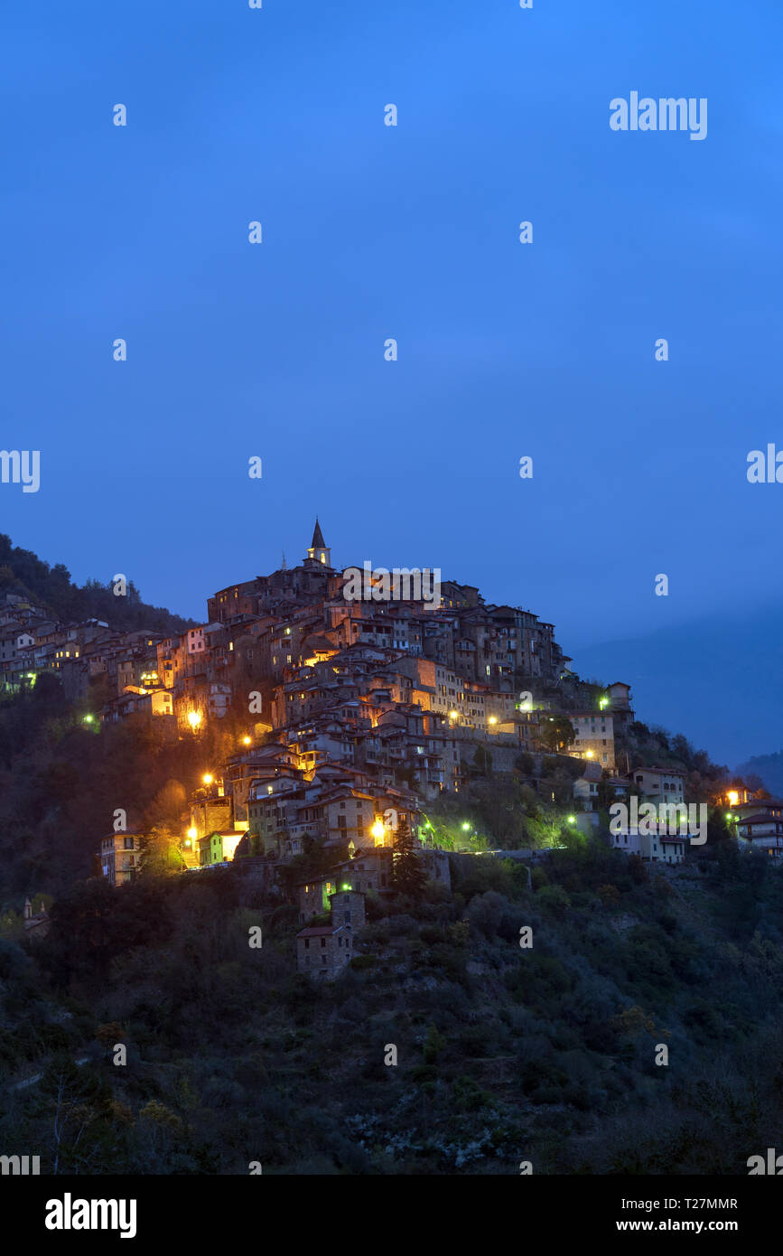 Apricale liguria hi-res stock photography and images - Alamy