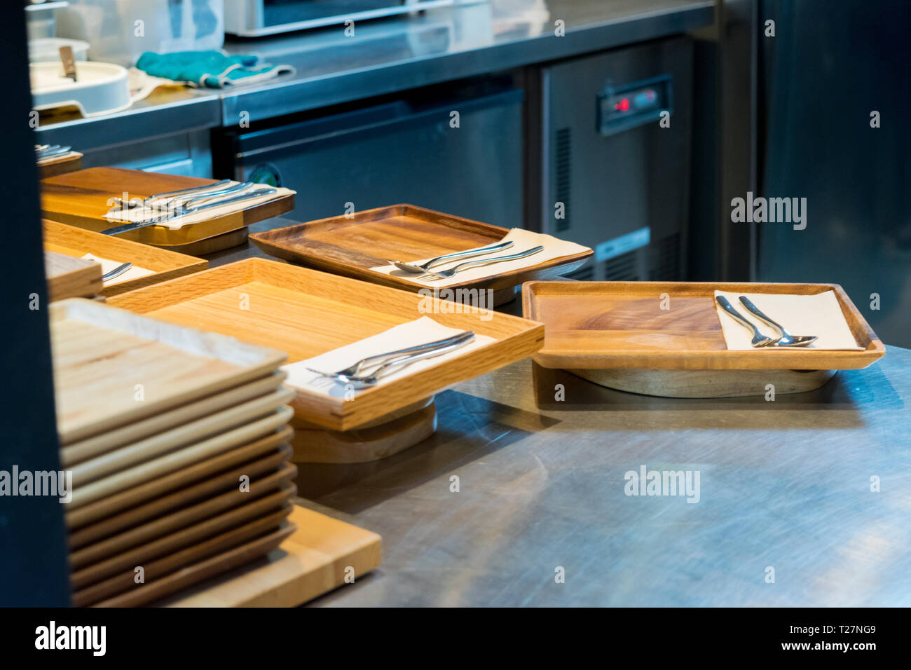 Prepare dishes in the kitchen of the restaurant Stock Photo - Alamy