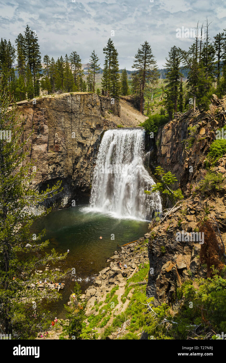 Rainbow falls mammoth lakes hi-res stock photography and images - Alamy