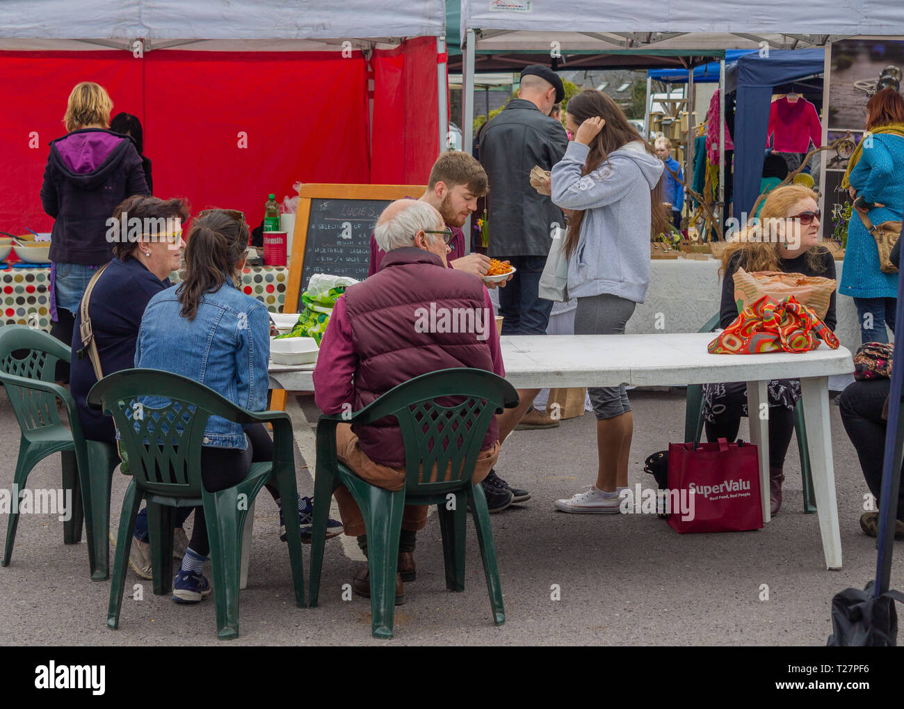 Open air break hi-res stock photography and images - Alamy