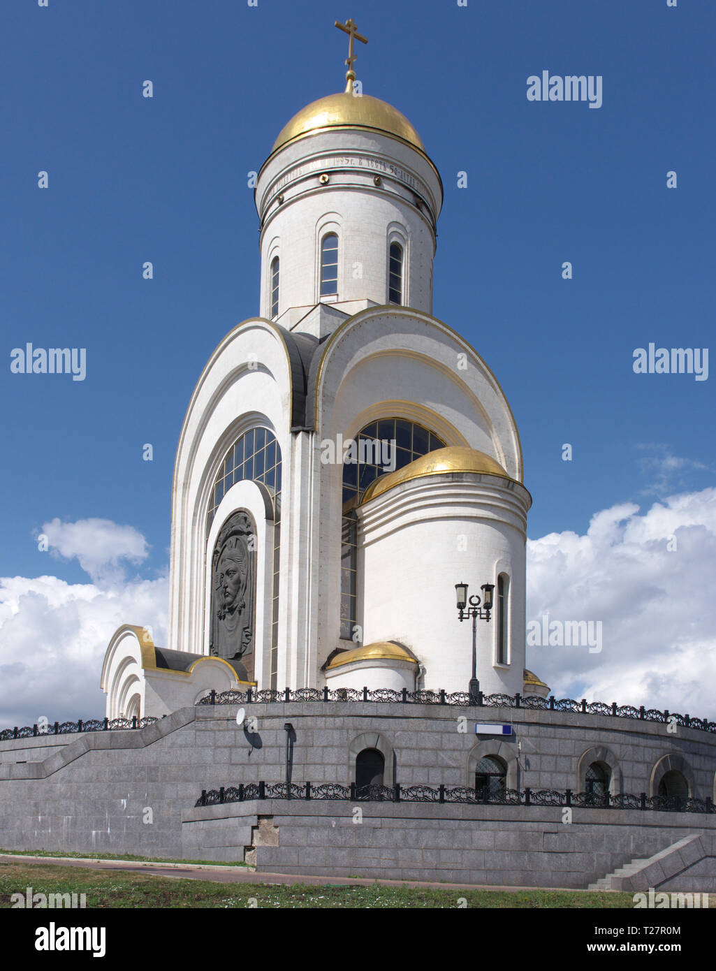 church in the daytime Stock Photo - Alamy