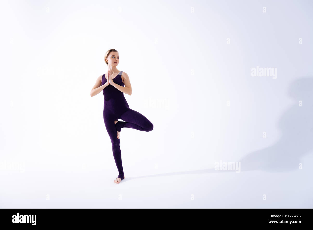 Slim flexible figure hi-res stock photography and images - Alamy