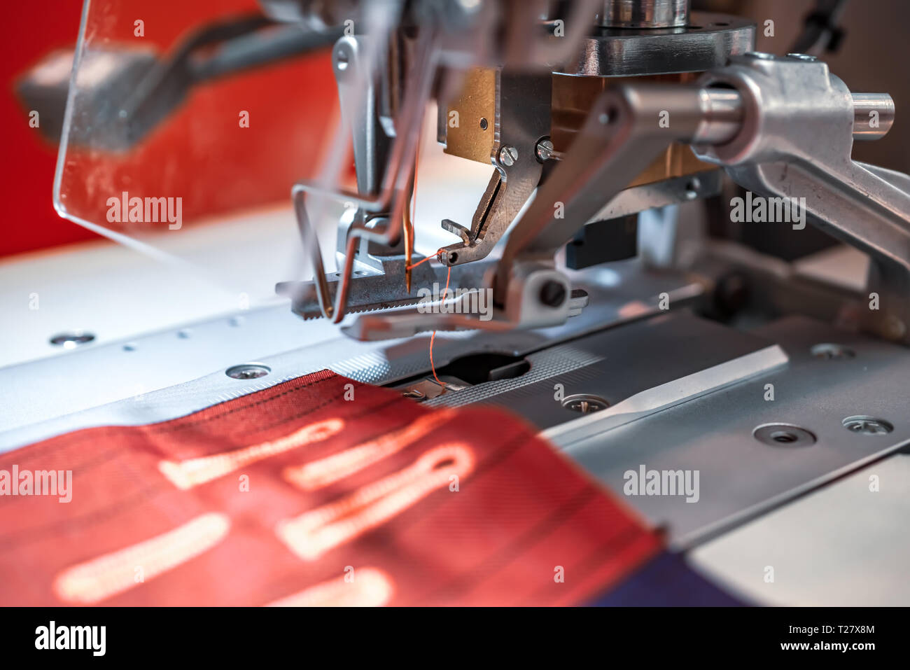 Tailoring industry hi-res stock photography and images - Alamy