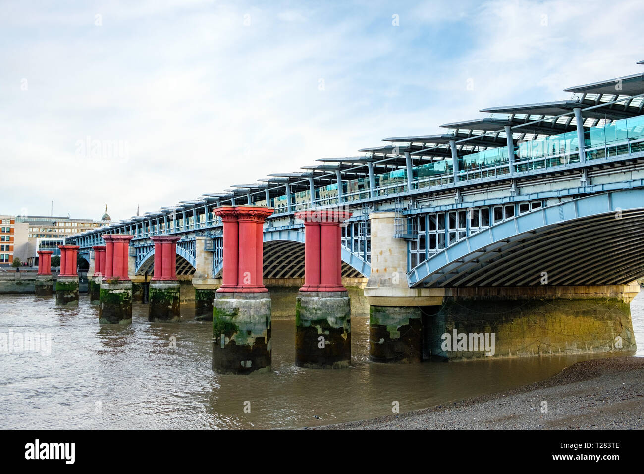 Blackfriars Station, Queen Victoria Street, Blackfriars, London Stock ...