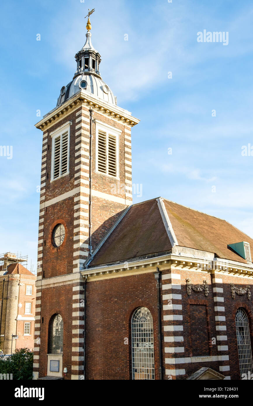 Saint benet hi-res stock photography and images - Alamy