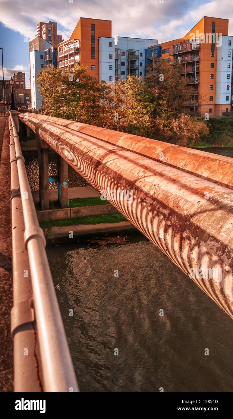 Bridge house canning town hi-res stock photography and images - Alamy