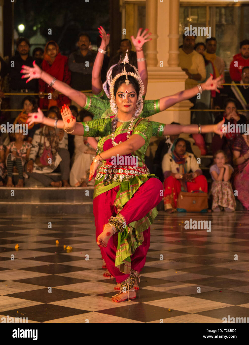 Indian dance art hi-res stock photography and images - Alamy