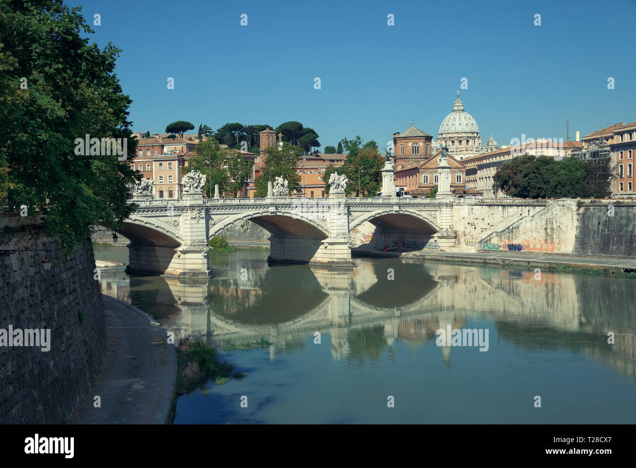 River Tiber and St Peters Basilica in Vatican City Stock Photo - Alamy