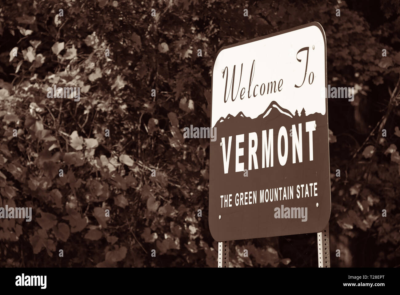 Welcome sign of the state of Vermont Stock Photo - Alamy